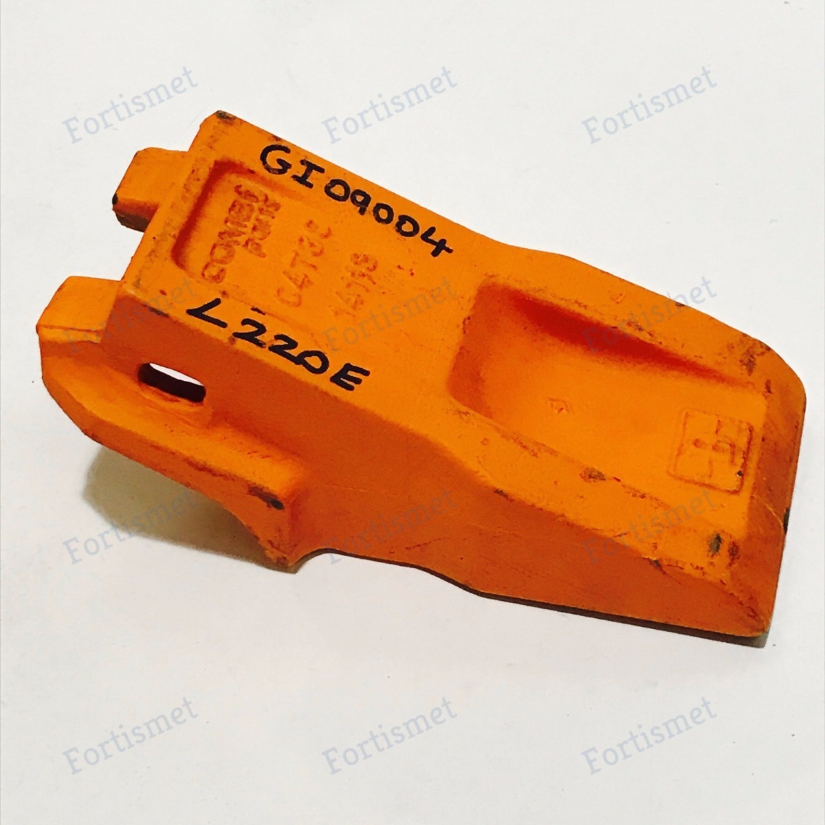 COMBI 14113 C4 LOADER TOOTH