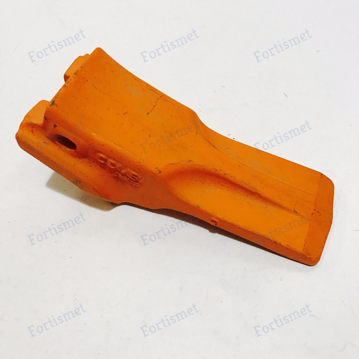 COMBI 11135 T5C1 VOLVO EXCAVATOR TOOTH