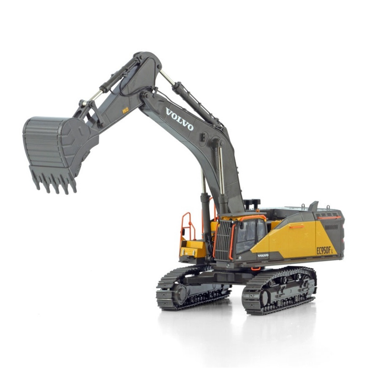 VOLVO 950F 1:50 SCALE TRACKED EXCAVATOR